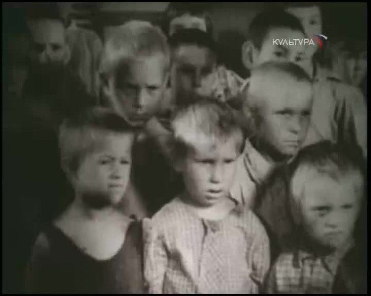 Смотреть "Российская история глазами детей. 6 фильм. Мелодия для куклы ...