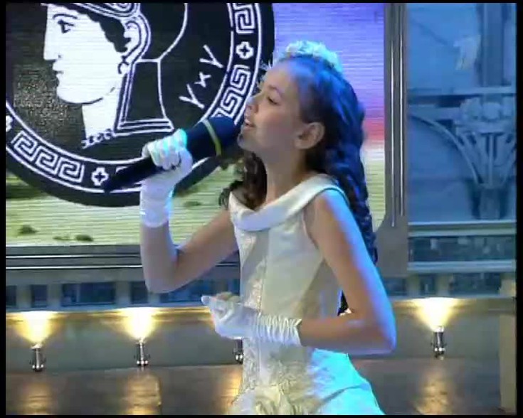 Смотреть "Умницы и умники. 18 сезон. 24 выпуск" онлайн - eTVnet