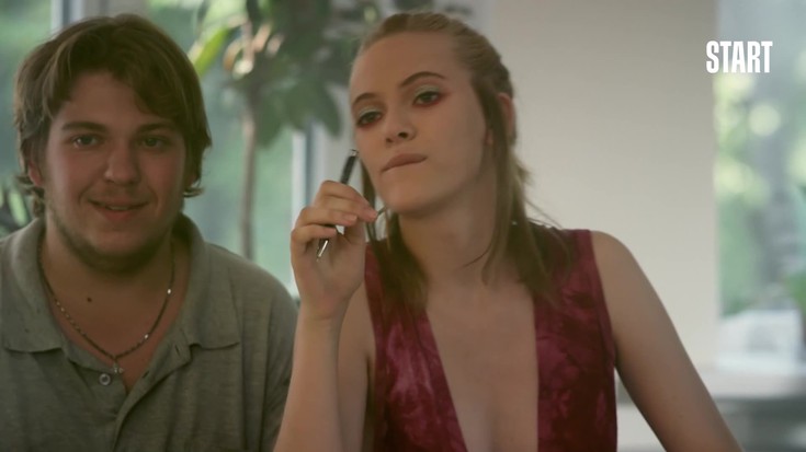 Смотреть "Секс, инста, экзамены. 7 серия" онлайн. Сериал - eTVnet