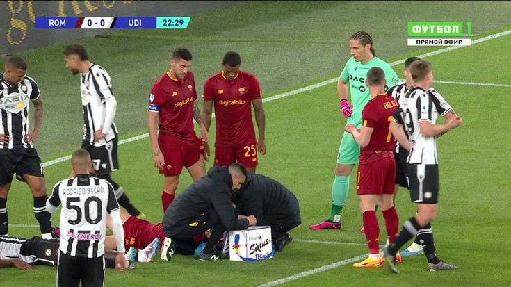 Смотреть "Футбол. Чемпионат Италии 2022/2023. Рома - Удинезе. 1 тайм" онлайн от 16/04/2023 - eTVnet