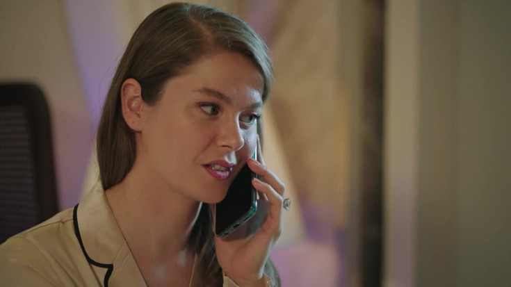 Смотреть "Девушка за стеклом. 48 серия" онлайн. Сериал - eTVnet