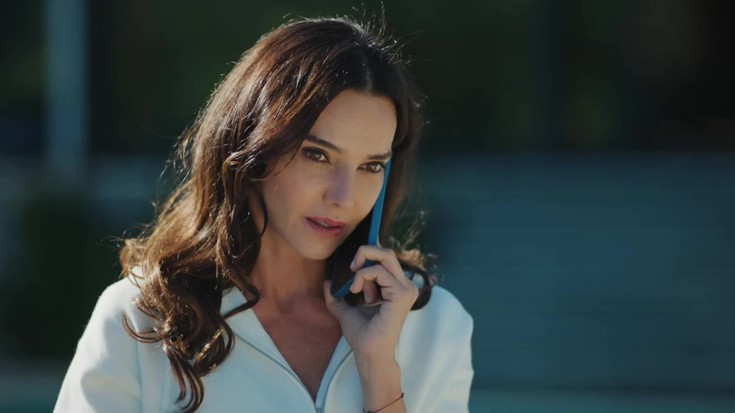 Смотреть "Девушка за стеклом. 176 серия" онлайн. Сериал - eTVnet